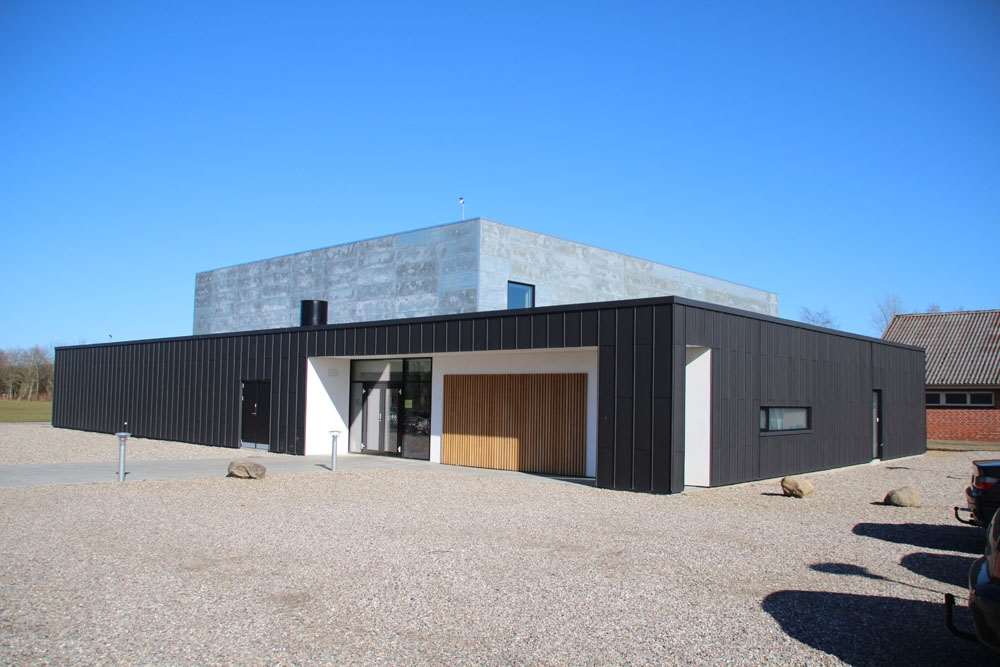 Facadeløsninger i zink i Brørup | Se vores referencer med zink